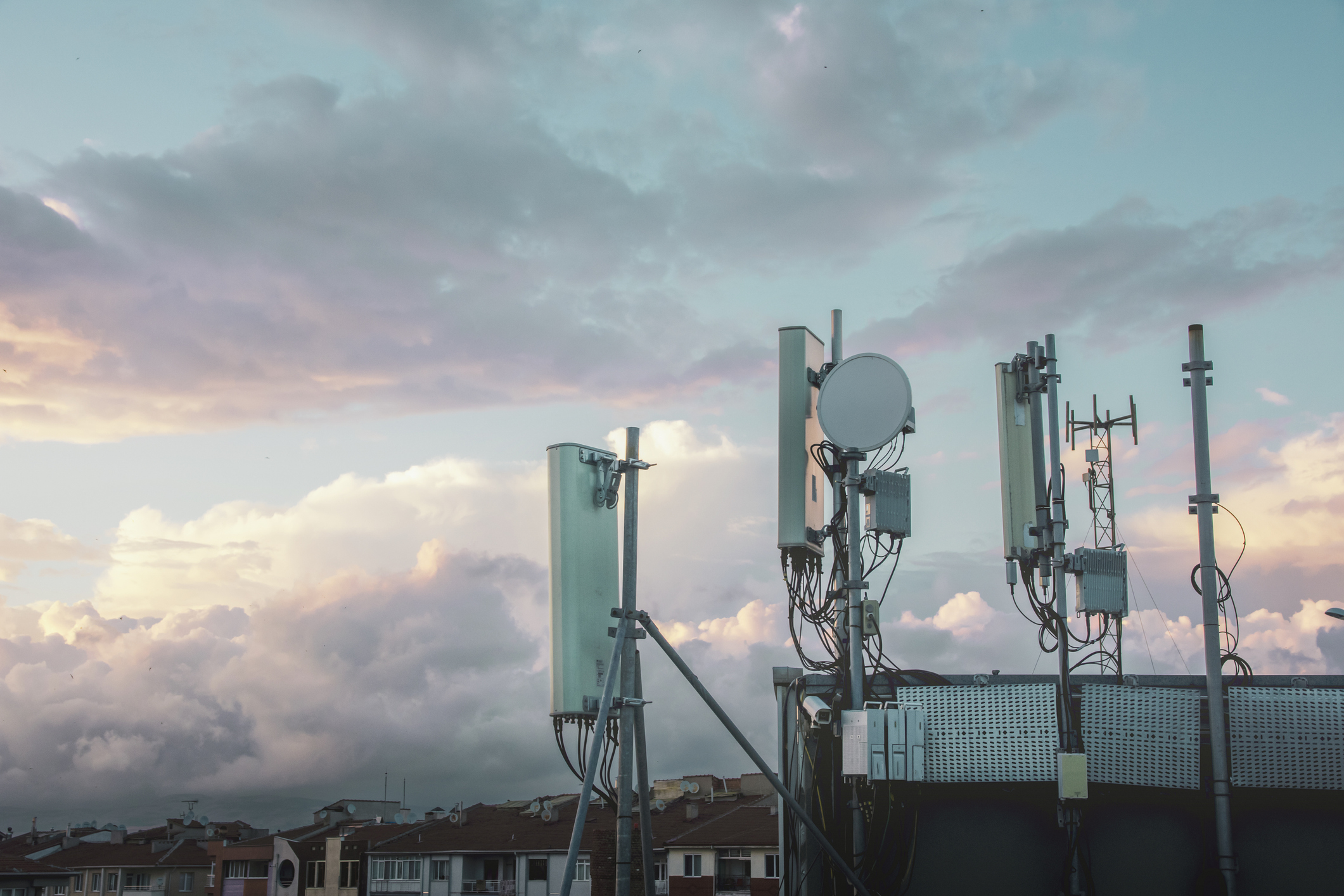 Turning Cell Tower Ownership Into A “Win-Win” Proposition | Symphony Towers Infrastructure Articles
